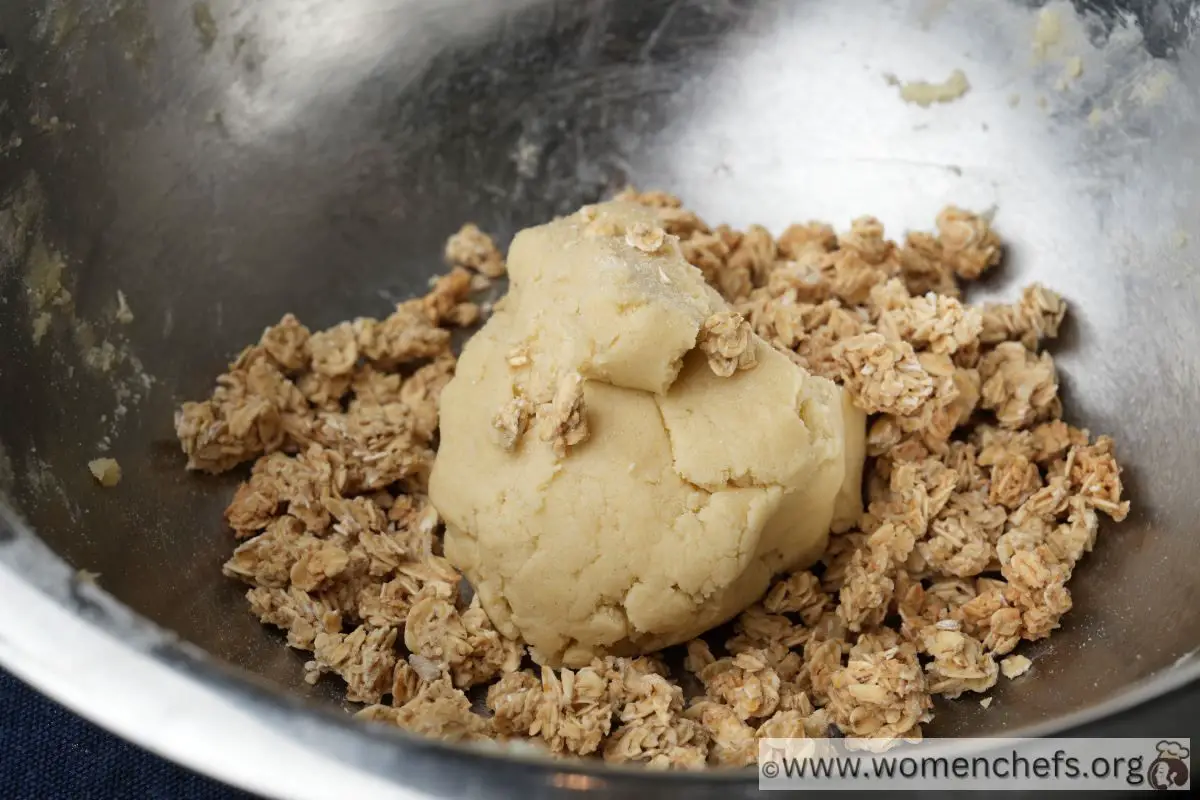 Ina Garten Raspberry Bars Recipe (With a Tasty Twist)